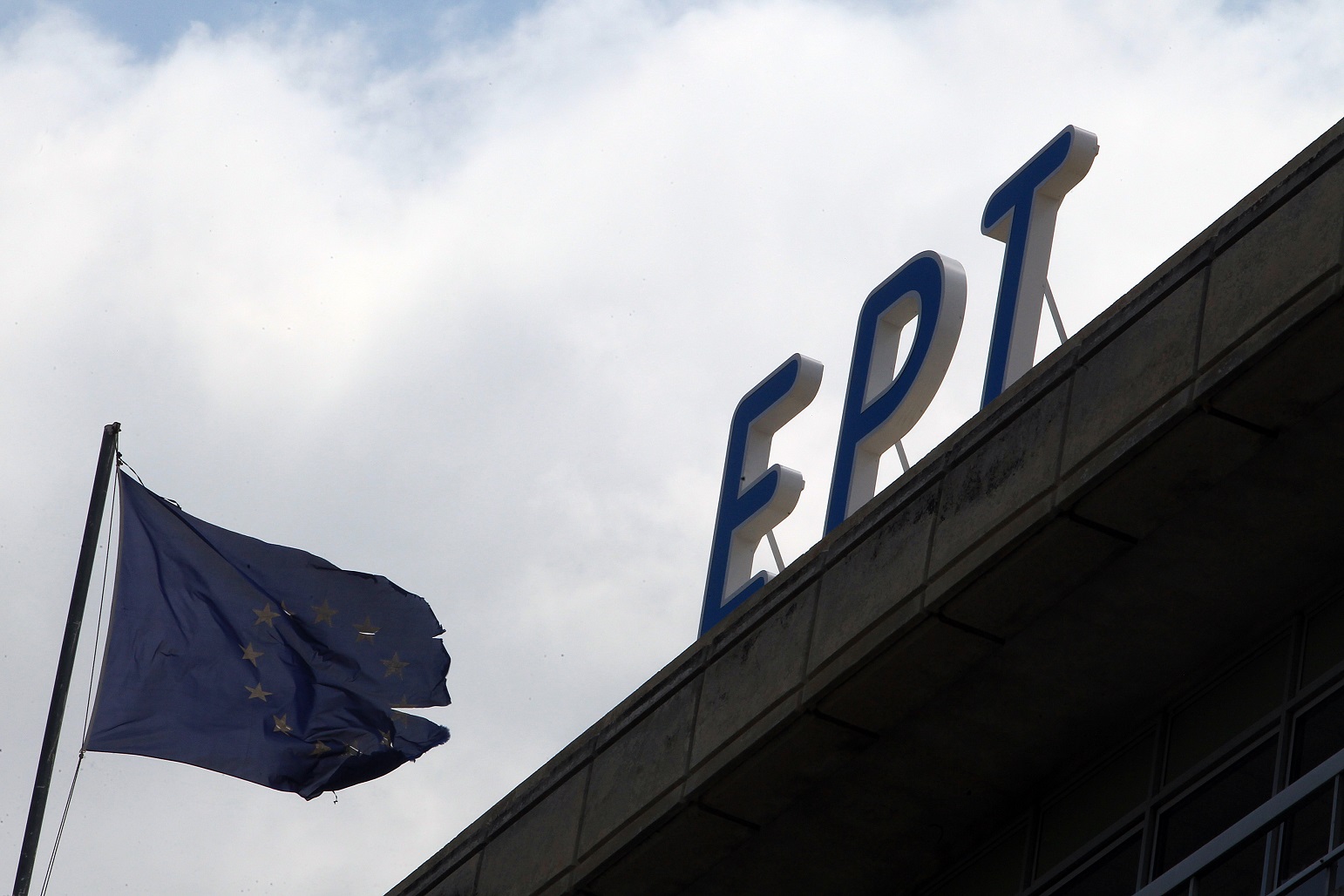 Αυτοί οι έξι δημοσιογράφοι θα συμμετάσχουν στο ντιμπέιτ - Τα ονόματα ...